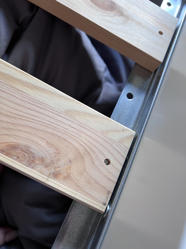 Fixation lattes lit gigogne, Asnières-sur-seine, Autre montages de ...